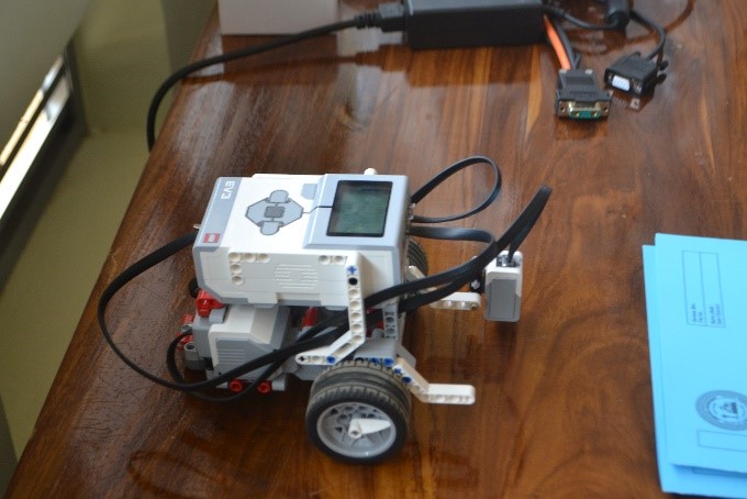 Control System and Robotics Laboratory - Faculty of Engineering ...